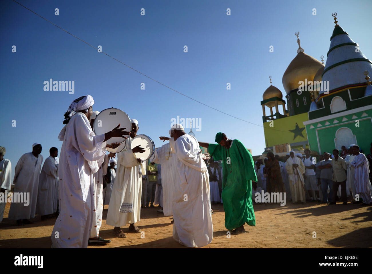 Sufis in Omdurman, near the capital city of Khartoum in Sudan Stock ...