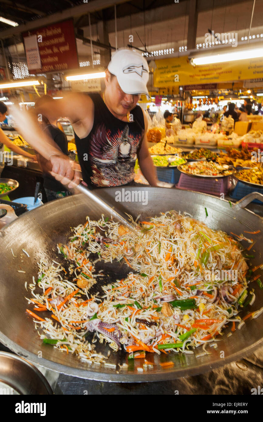 Giant wok hi-res stock photography and images - Alamy