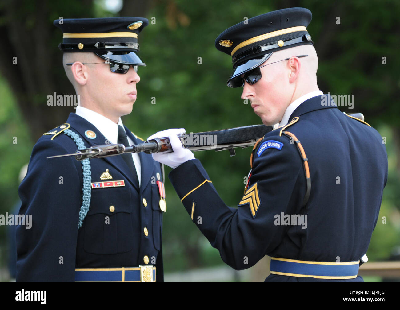 Sgt. Erik McGuire right, Tomb Sentinel, Tomb of the Unknown Soldier ...