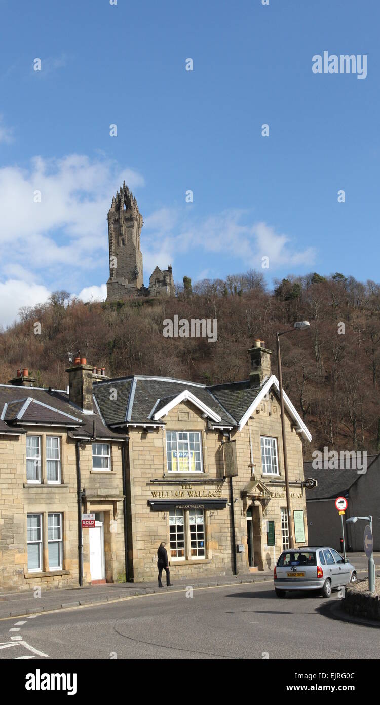 The William Wallace pub and Wallace Monument Stirling Scotland March ...
