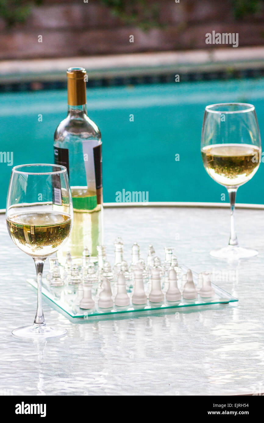 Chess pool hi-res stock photography and images - Alamy