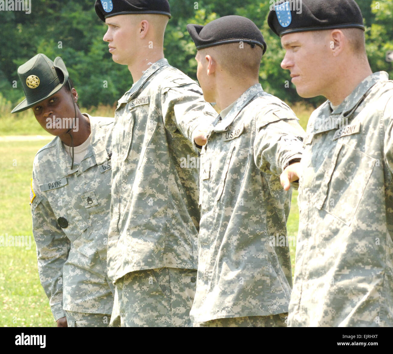 Army reserve drill sergeant hi-res stock photography and images - Alamy