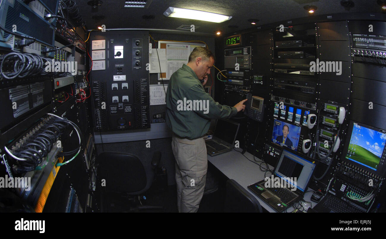 Af mil hi-res stock photography and images - Alamy