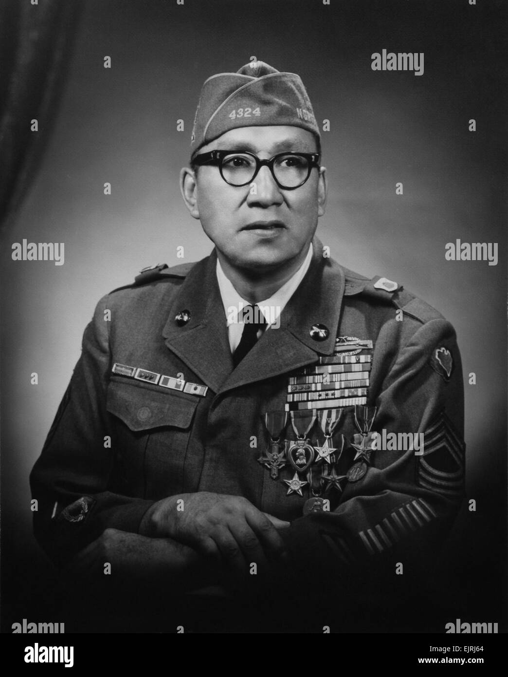 Us medal of honor Black and White Stock Photos & Images - Alamy