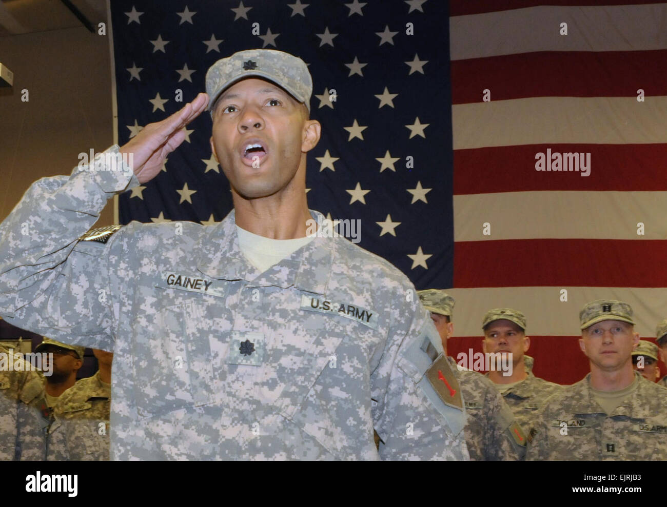 Lt. Col. Andrew Gainey, commander of 1st Battalion, 7th Field Artillery ...