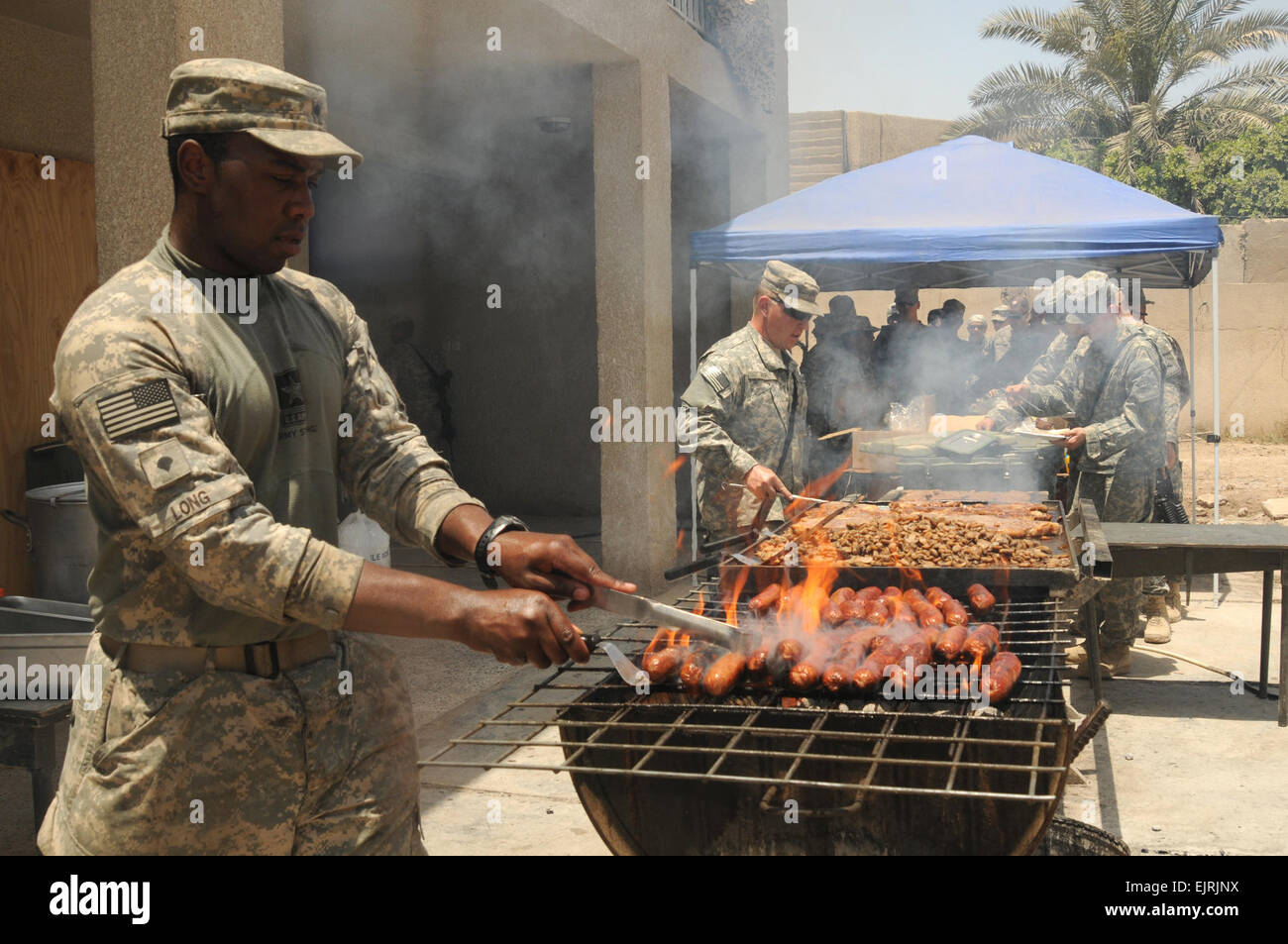 U.S. Army Spc. Nathaniel Long of 3rd Brigade, 4th Infantry Division ...