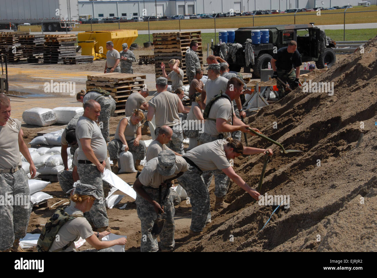 Indiana national guard department hi-res stock photography and images ...