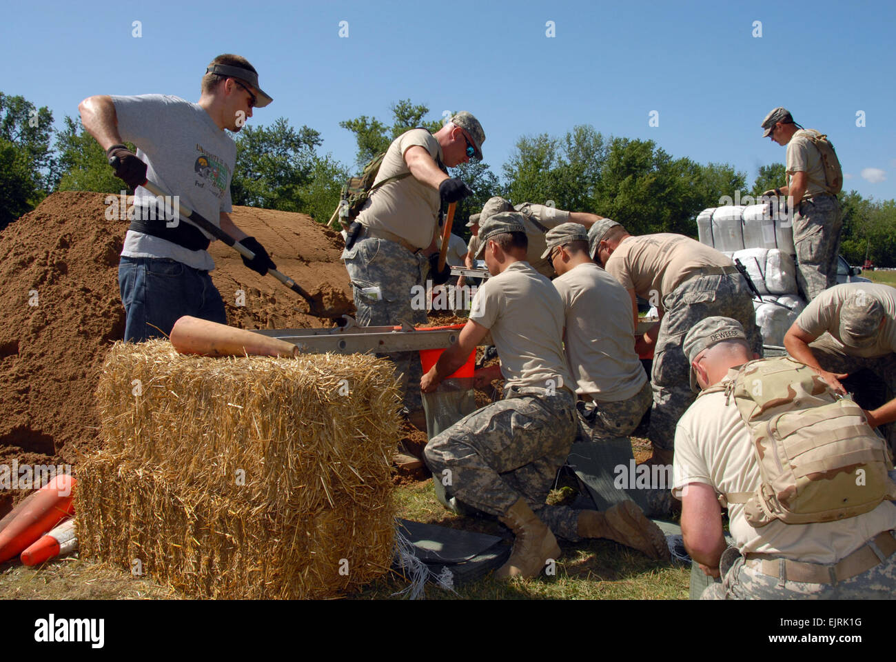 Iowa army national guard hi-res stock photography and images - Alamy