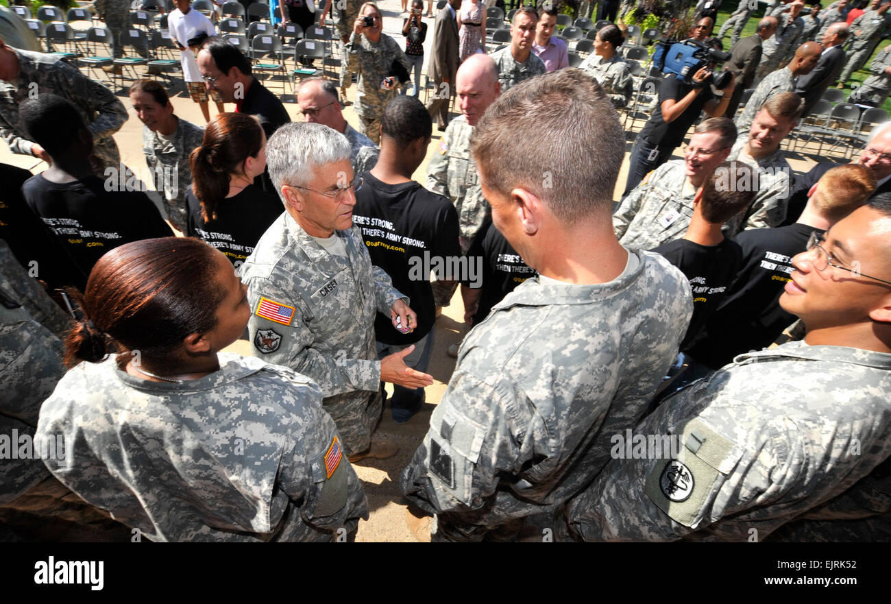 Reenlistment ceremony hi-res stock photography and images - Alamy