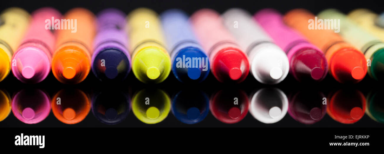 Black crayons hi-res stock photography and images - Alamy