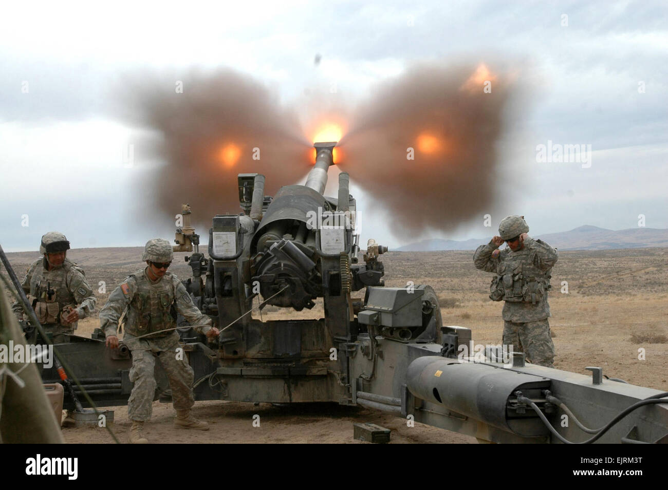 Obús M198 M198 155mm Medium Towed Howitzer (early Version). Escala