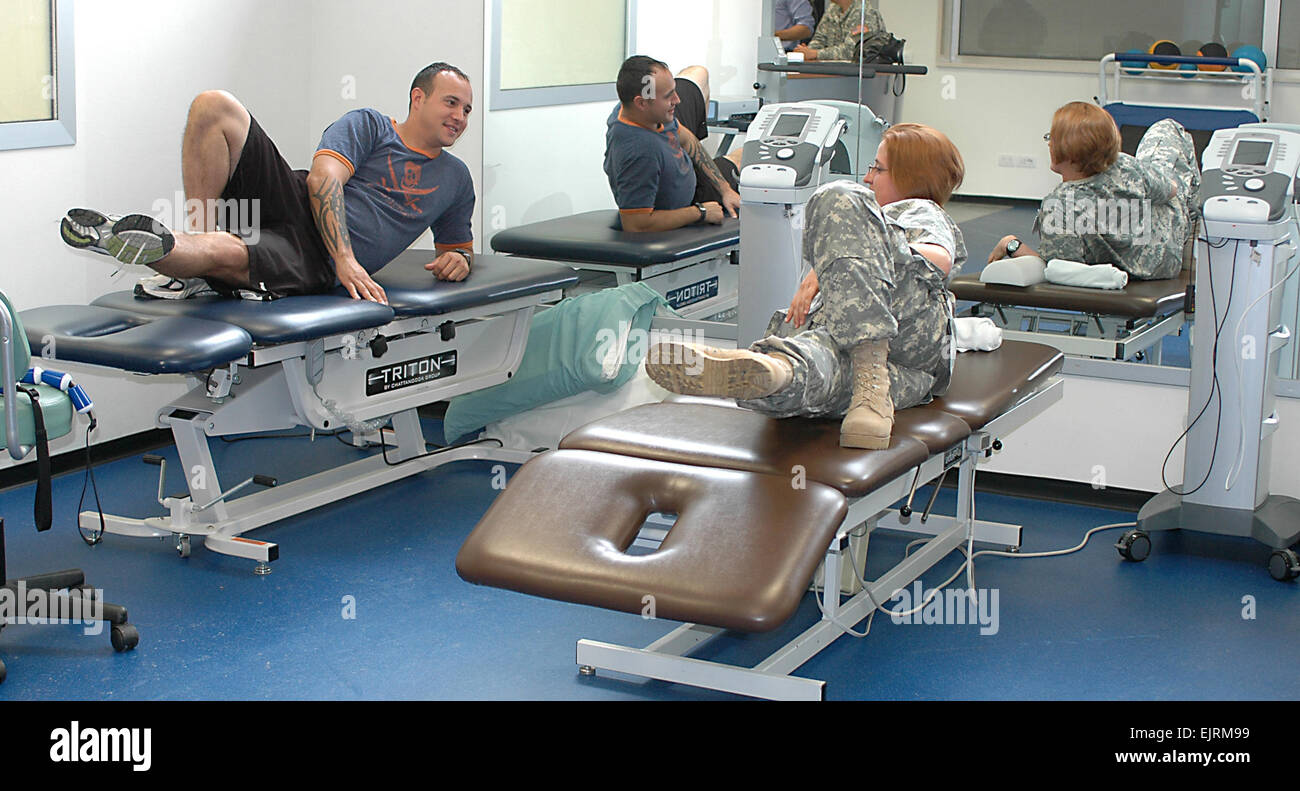 U s army health clinic vicenza hi-res stock photography and images - Alamy