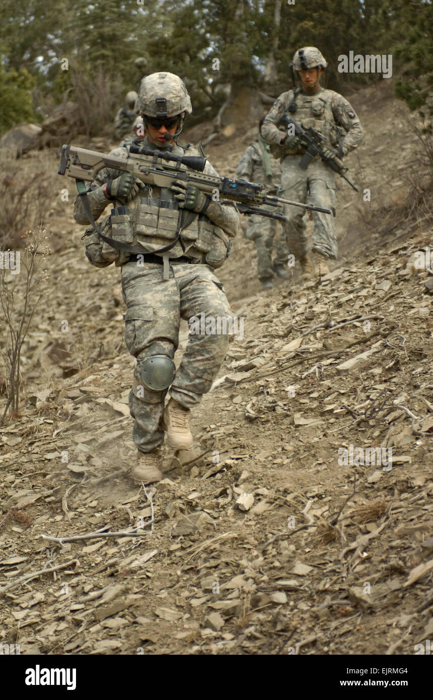 Soldiers from Company A, 2nd Battalion, 506th Infantry Regiment with ...