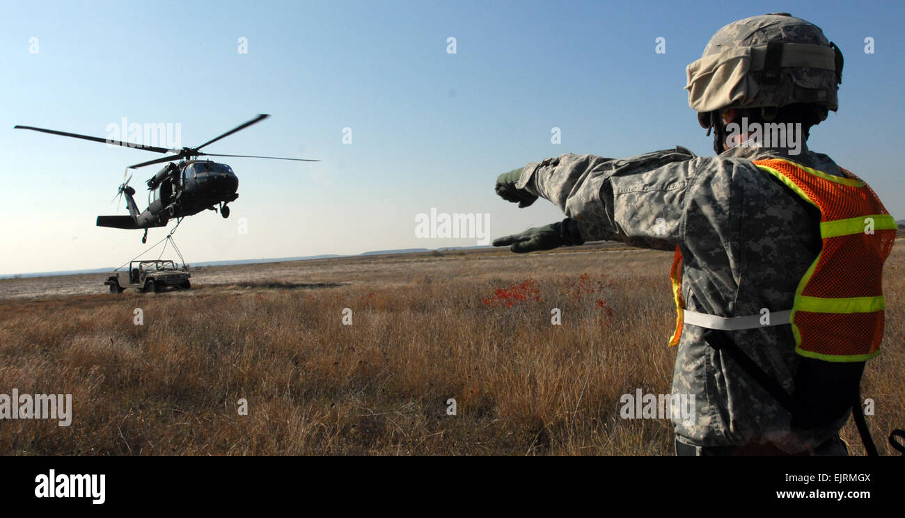 615th aviation support battalion hi-res stock photography and images ...
