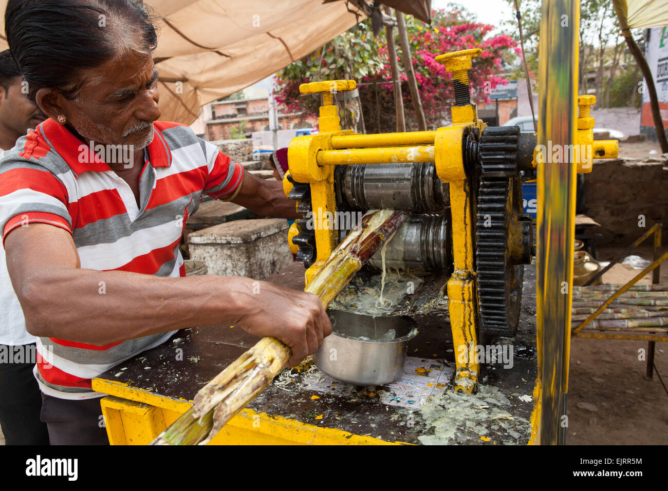 Vendor juice hi-res stock photography and images - Alamy