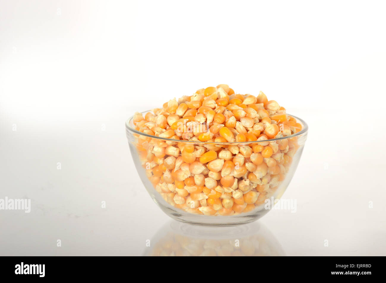 Dried corn used for making popcorn Stock Photo - Alamy