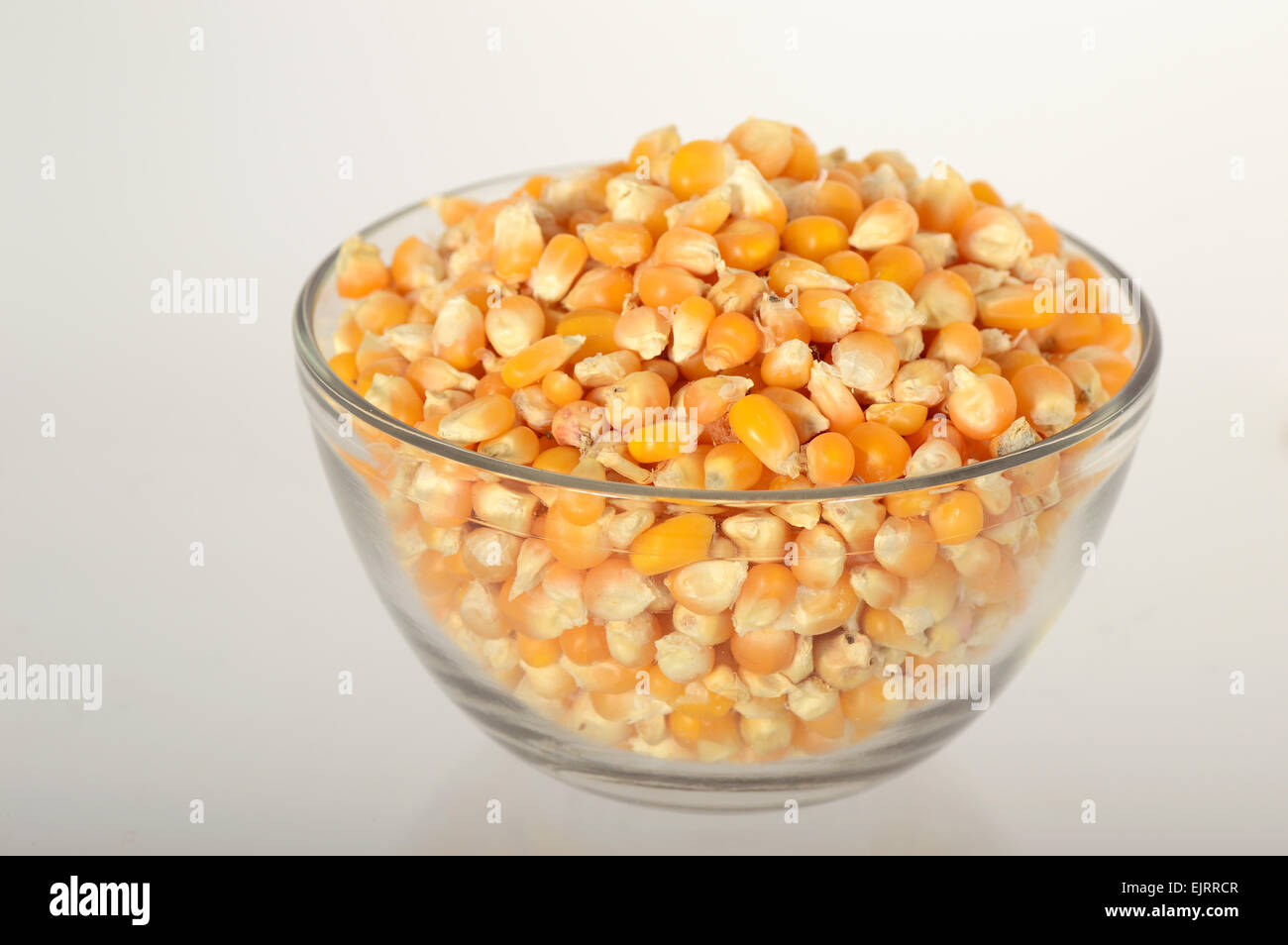 Dried corn used for making popcorn Stock Photo - Alamy
