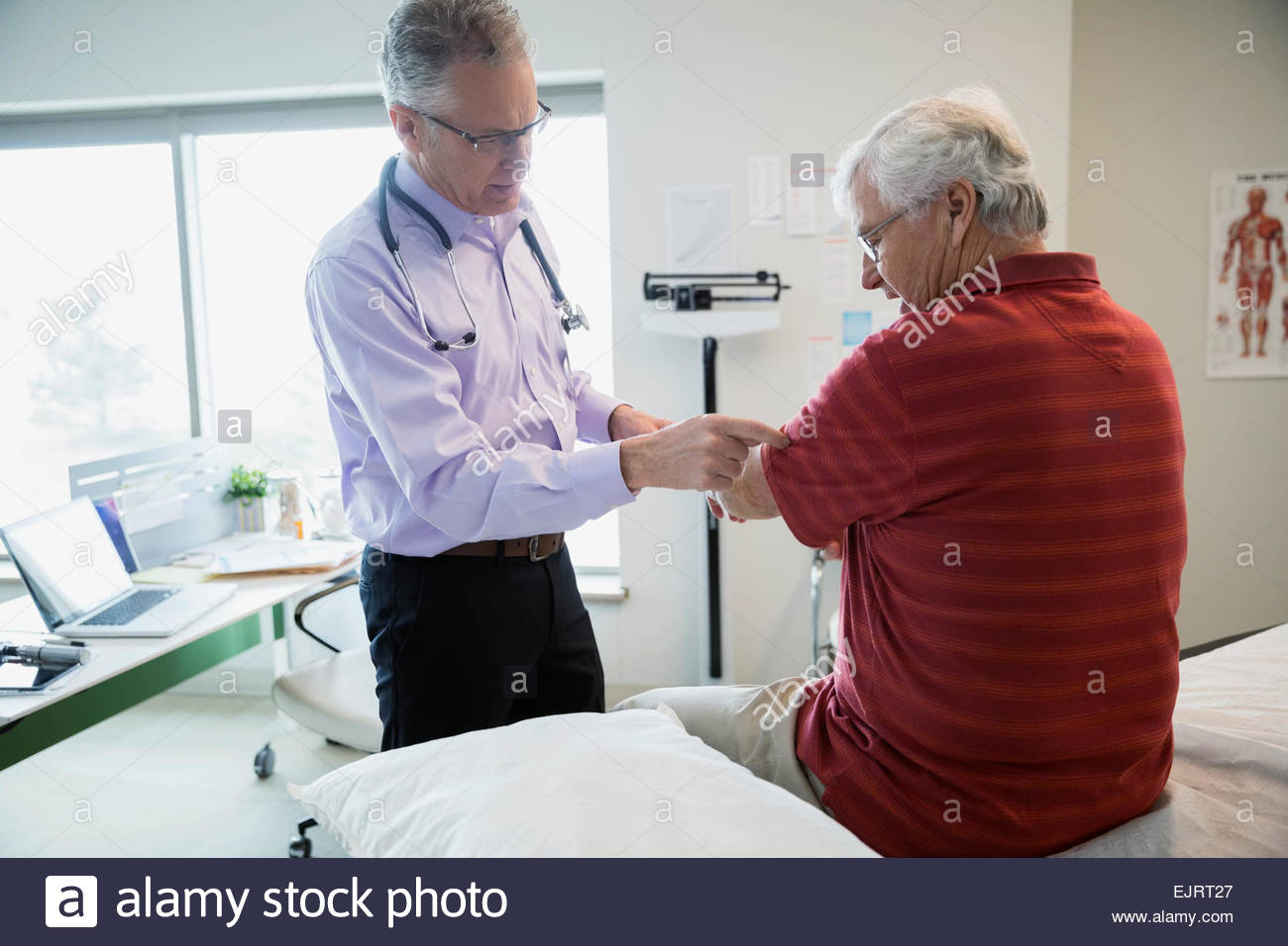 Mans attire hi-res stock photography and images - Alamy