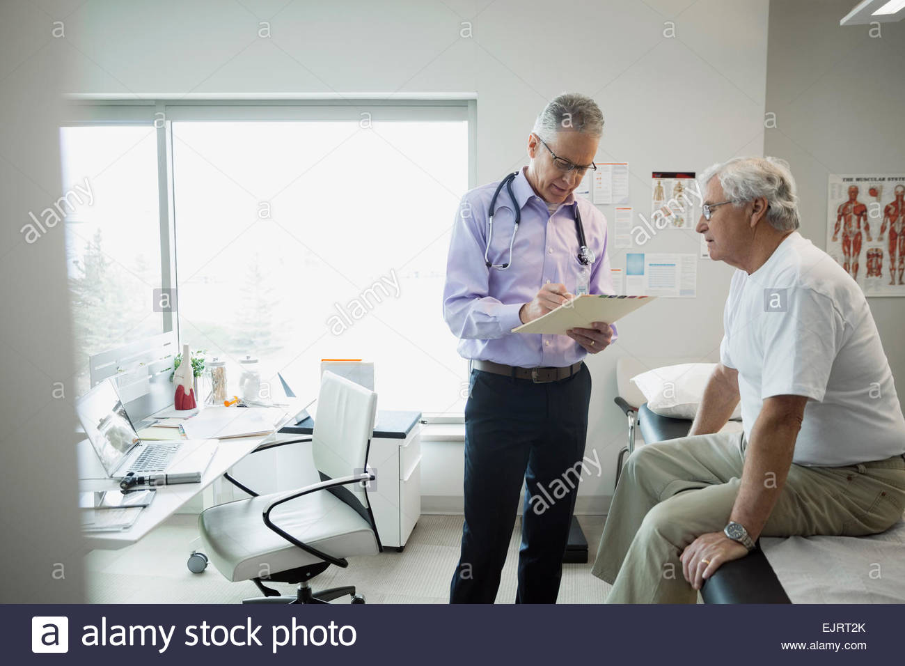 Mature man with chart hi-res stock photography and images - Alamy