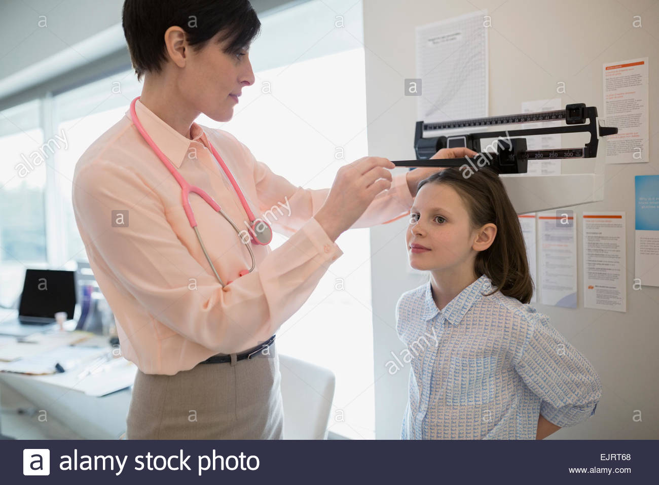 Height examination hi-res stock photography and images - Alamy