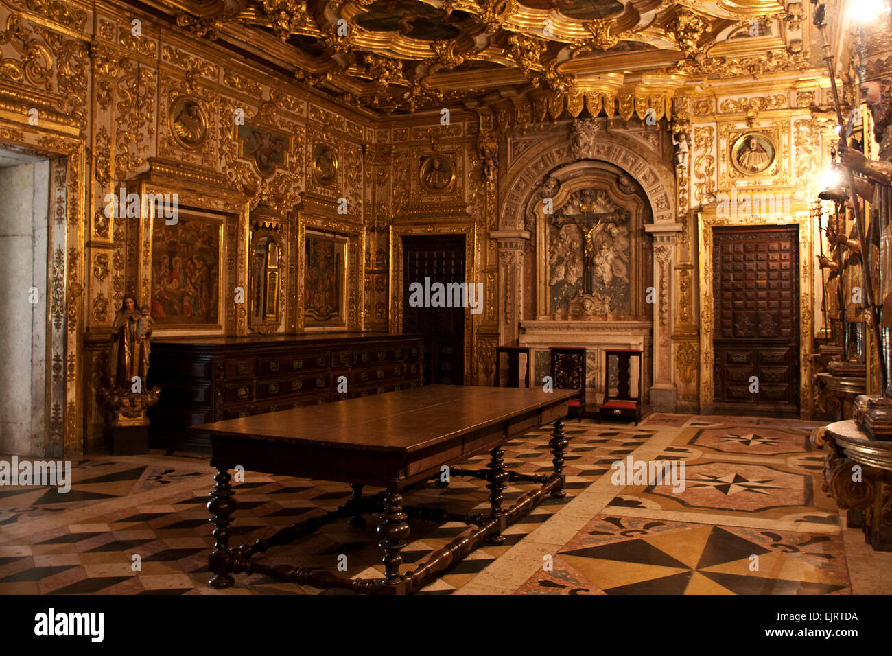Sacristy room hi-res stock photography and images - Alamy