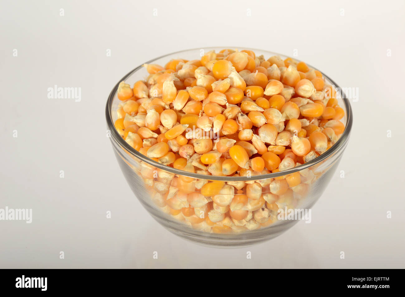 Dried corn used for making popcorn Stock Photo - Alamy