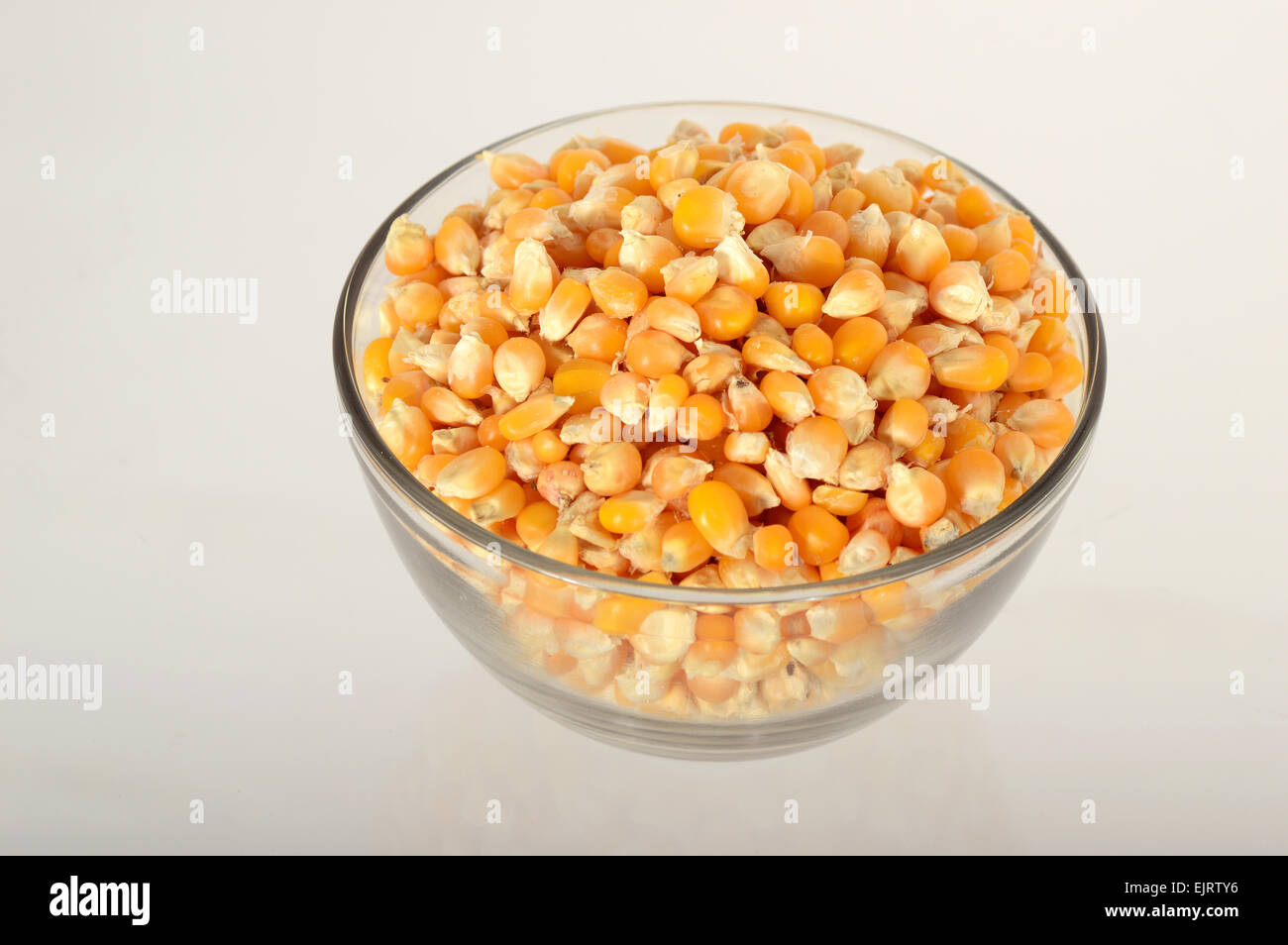 Dried corn used for making popcorn Stock Photo - Alamy