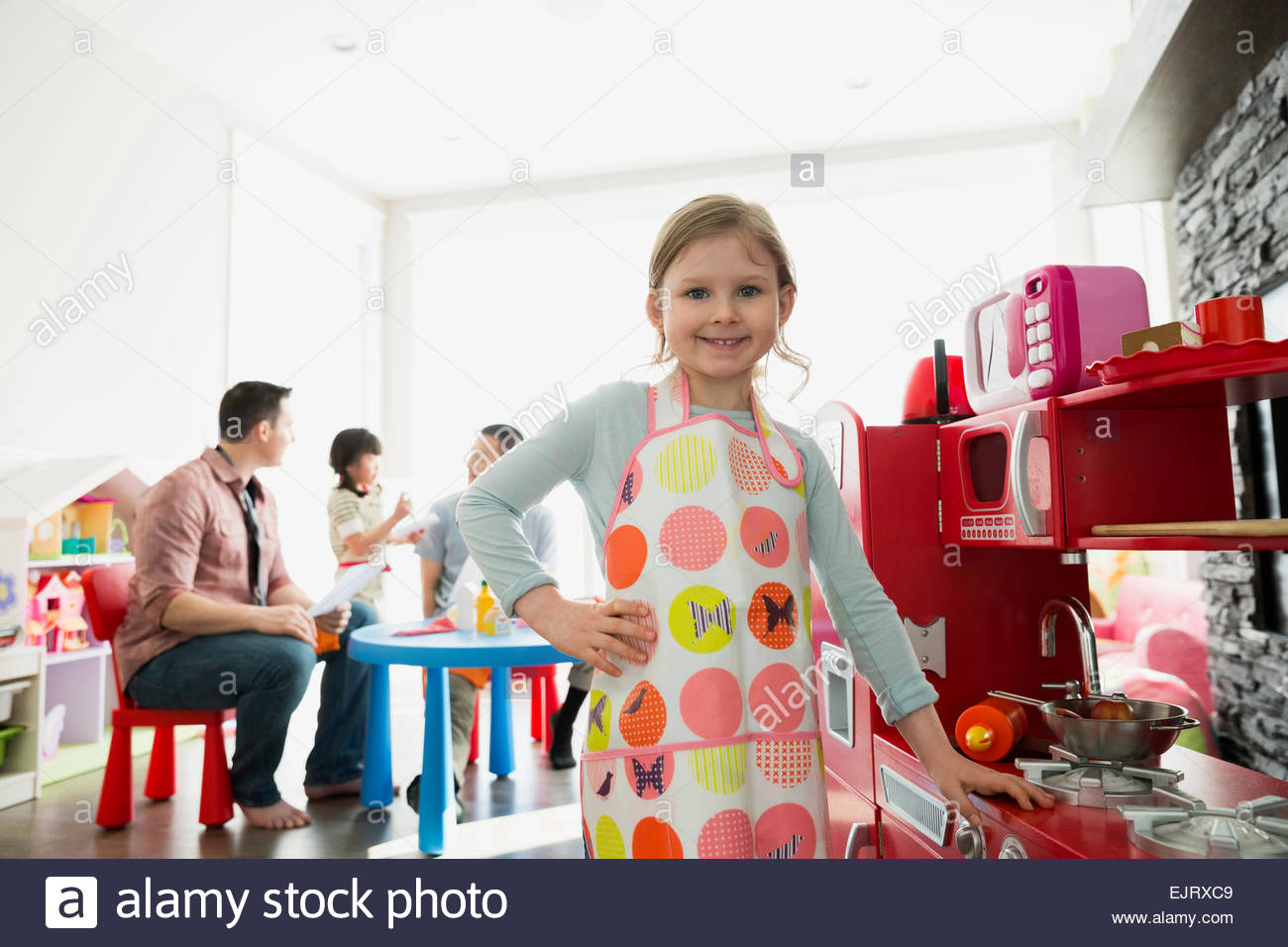 Playing pretend restaurant hi-res stock photography and images - Alamy