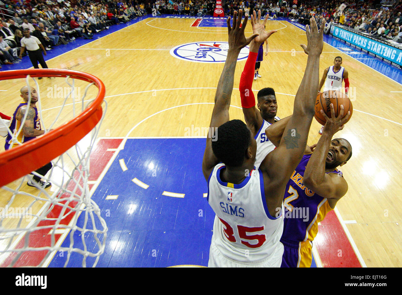 The sims 4 hi-res stock photography and images - Alamy