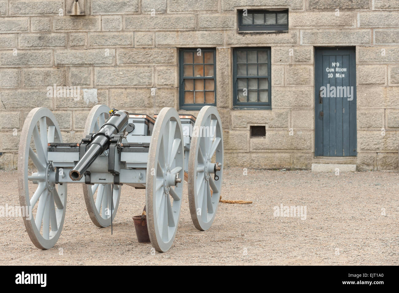 Old artillery cannon in front of guardhouse in historic Fort George ...