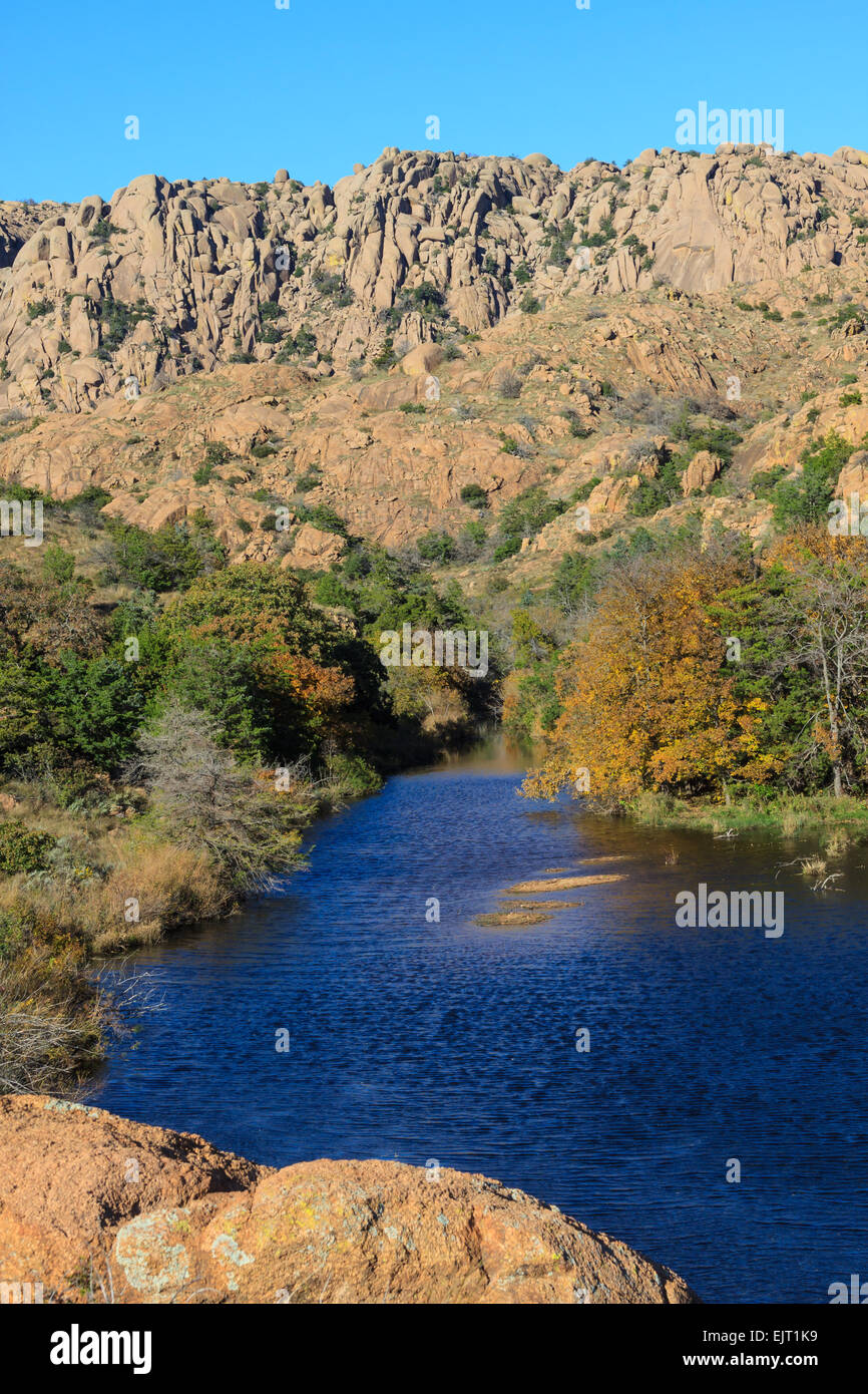 Post Oak Creek becomes Post Oak Lake with Elk Mountain in the ...