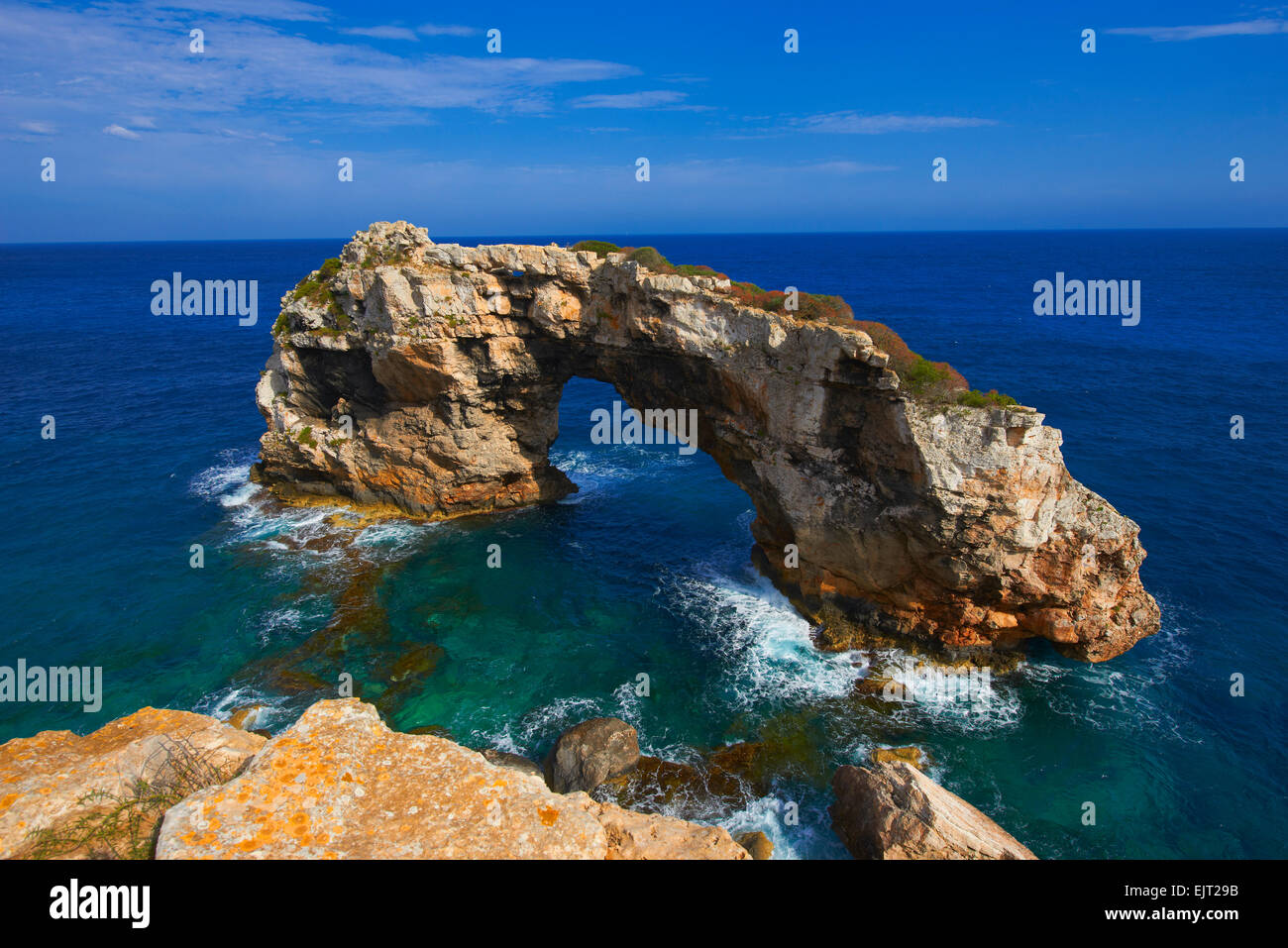 Archway of Es Pontas, Mallorca, Es Pontas, Natural stone arch, Cala ...