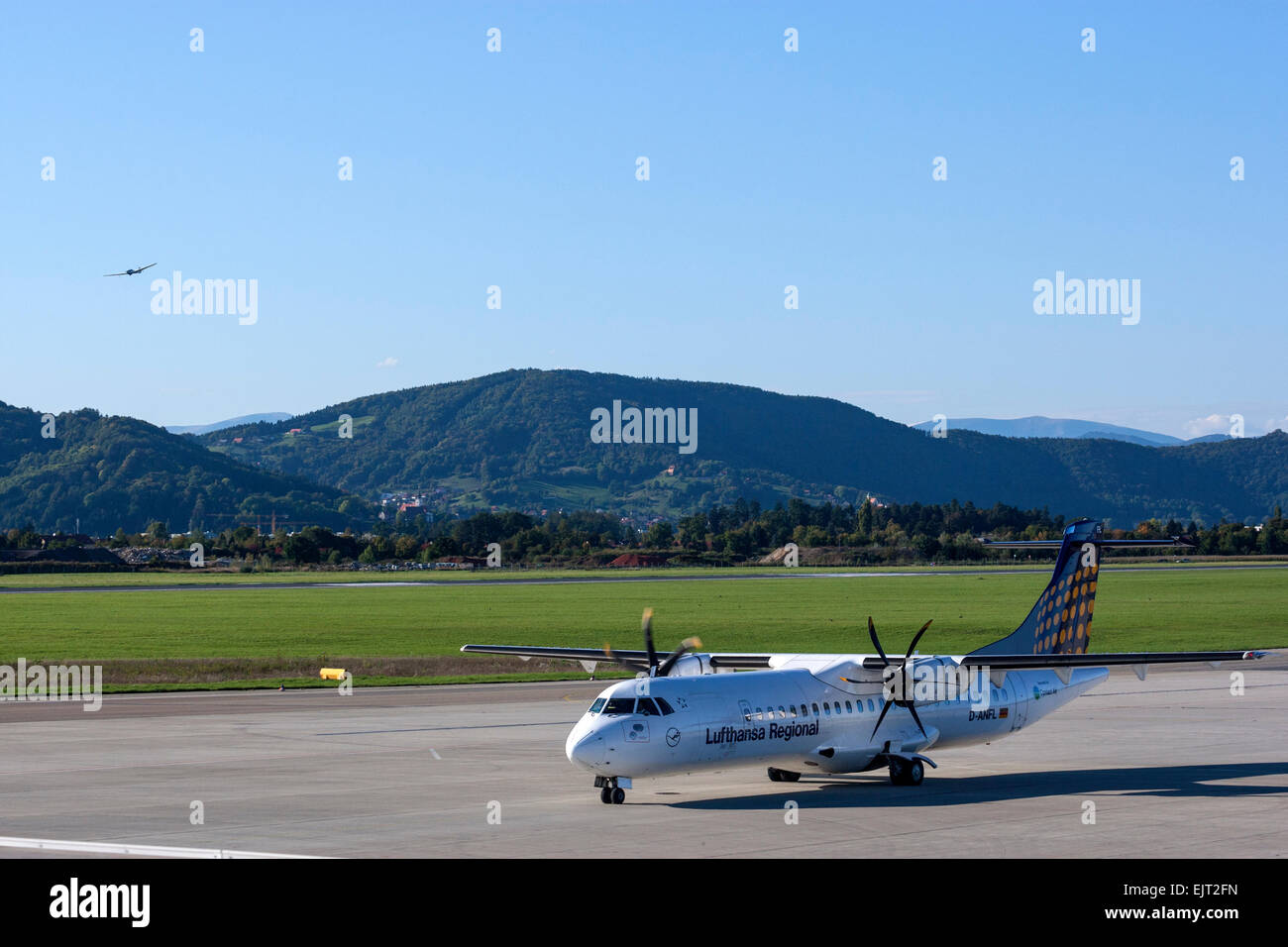 Lufthansa Regional ATR-72-500 in the Graz airport runway Stock Photo ...