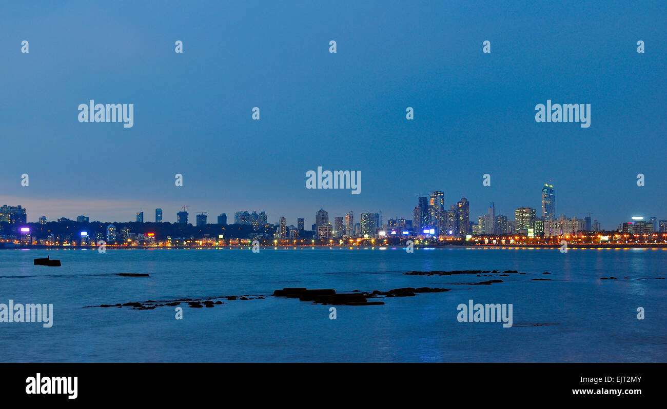 Mumbai skyline night hi-res stock photography and images - Alamy