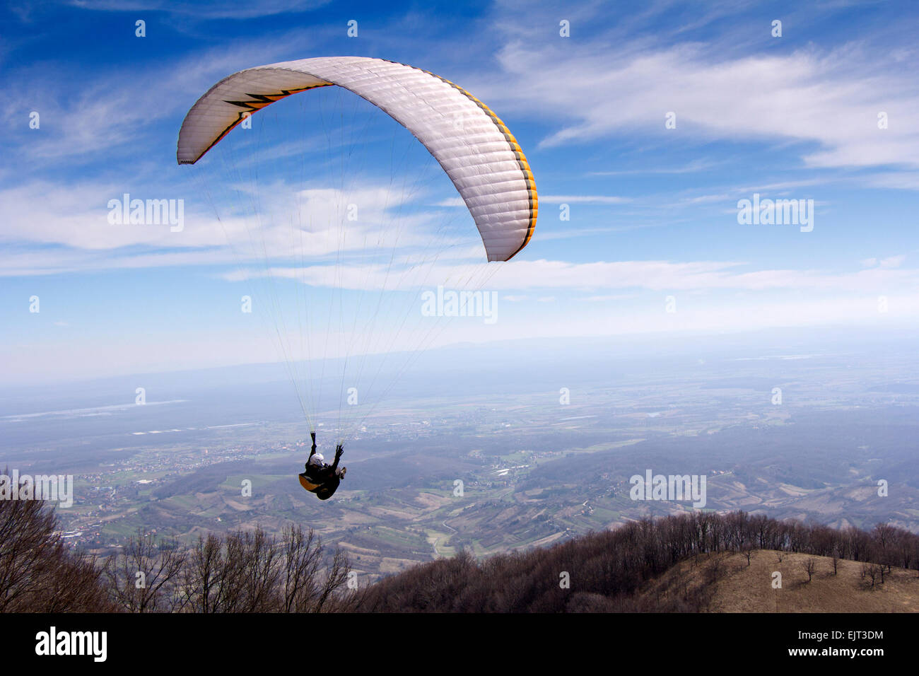 Flying over mountains hi-res stock photography and images - Alamy