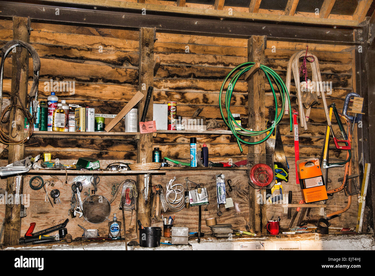 Hardware shed hi-res stock photography and images - Alamy