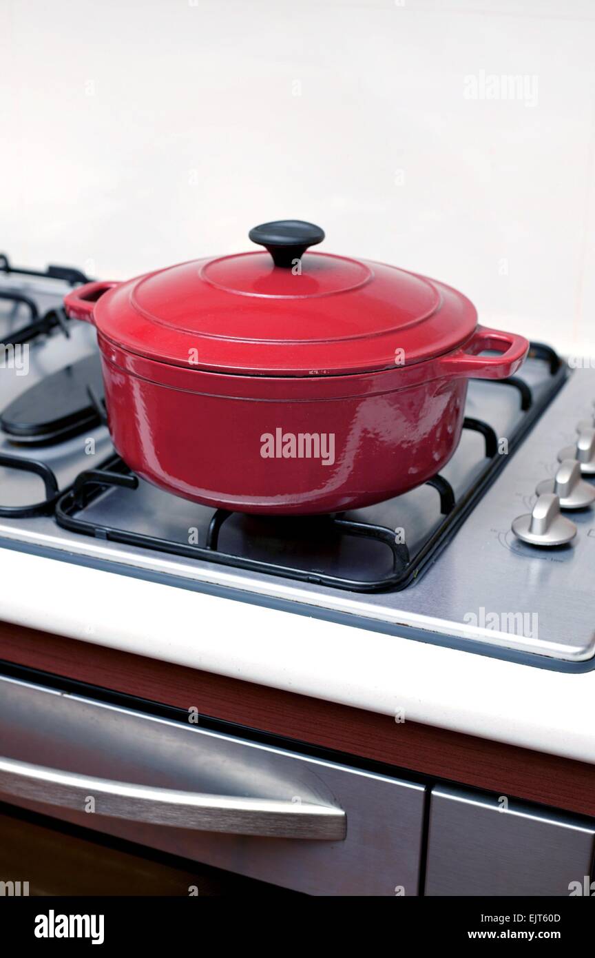 A cooking pot isolated on a stove top Stock Photo - Alamy