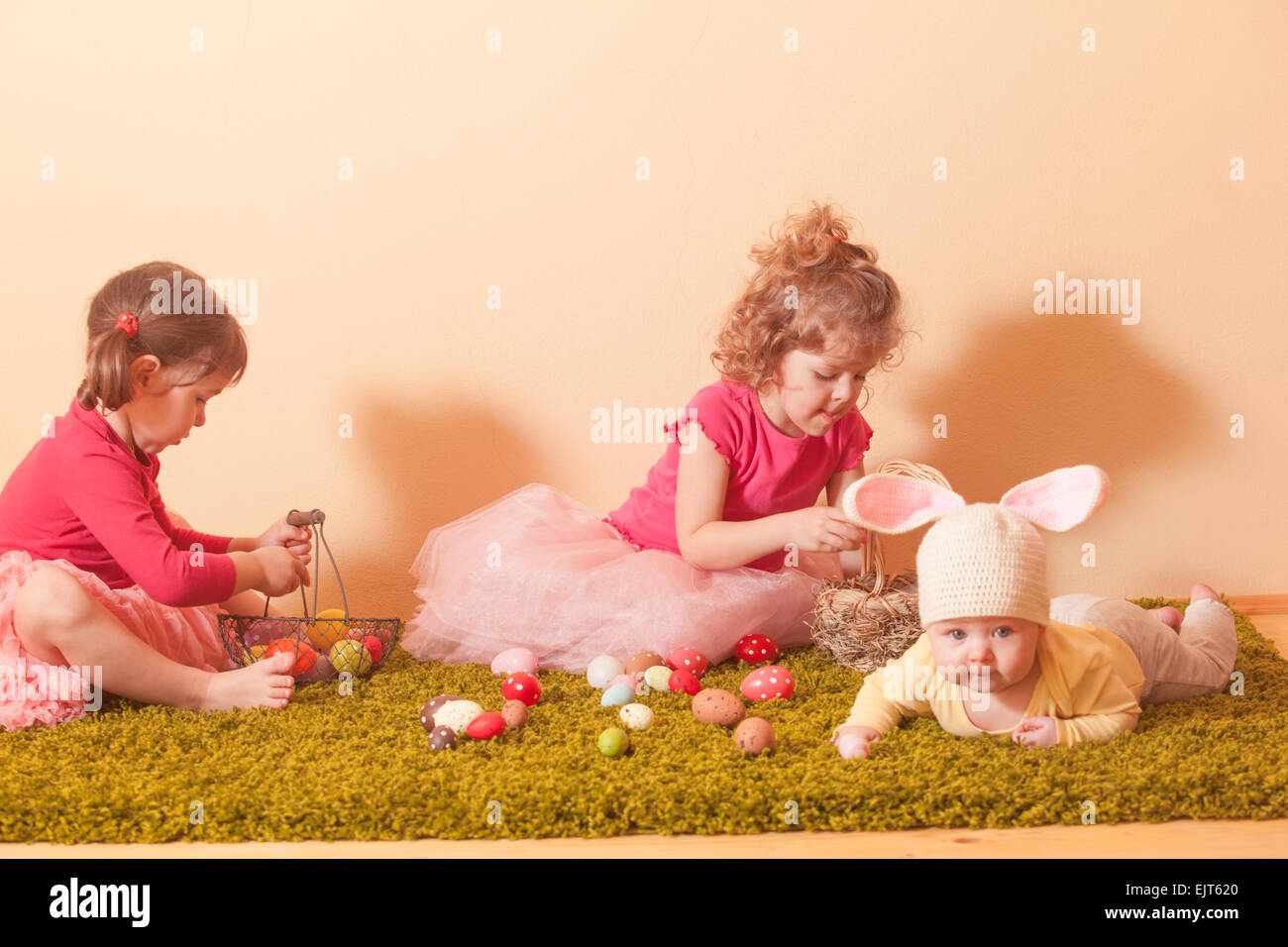 Girls on an Easter Egg hunt Stock Photo - Alamy