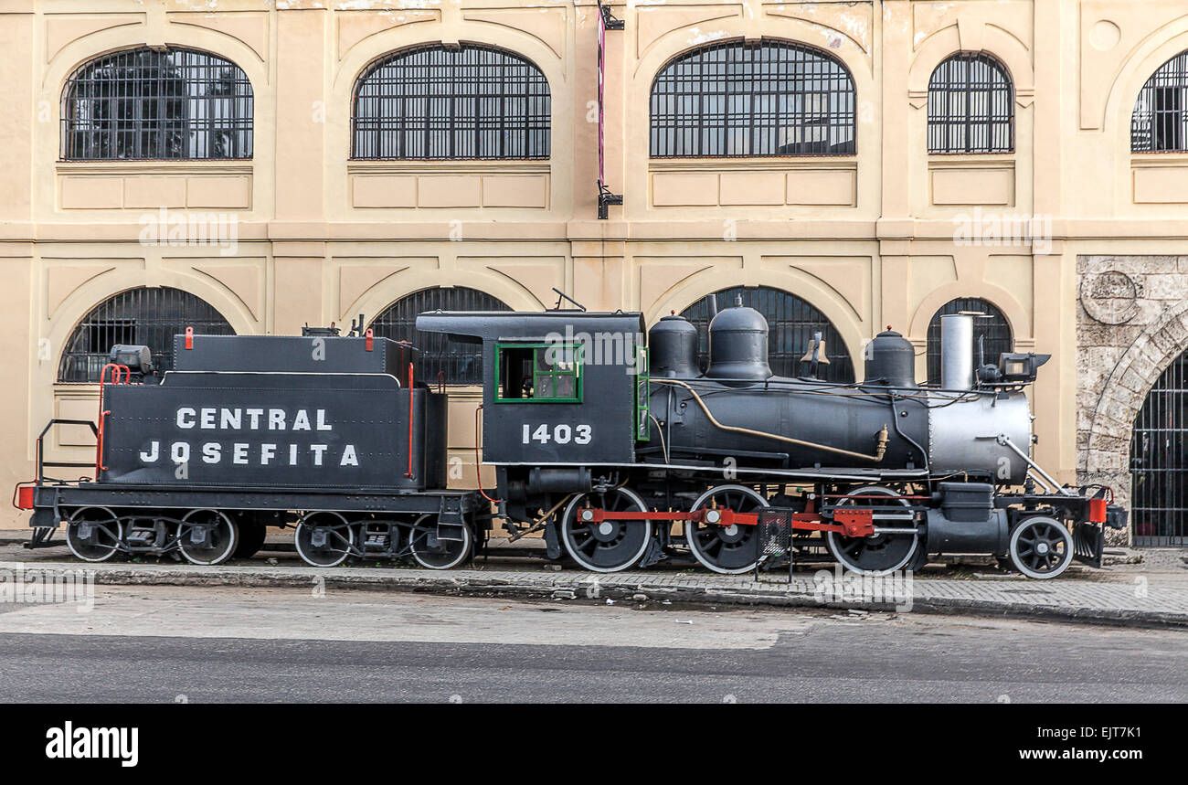 Old American steam train on display near the harbour in Old Havana in ...