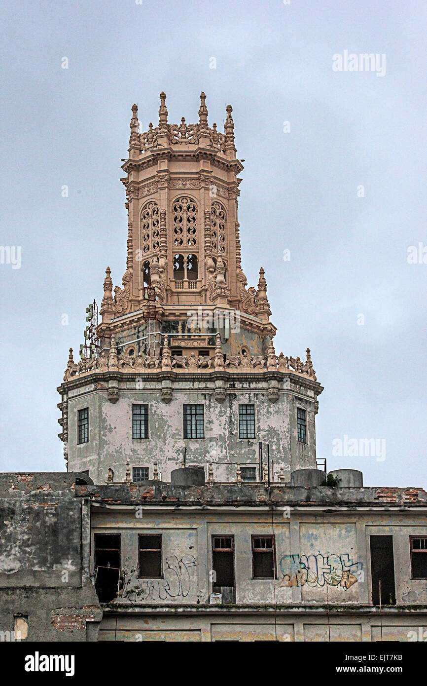 Restoration buildings hi-res stock photography and images - Alamy