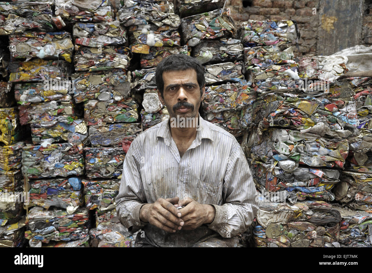 Il Cairo, Egypt, Egypt. 3rd June, 2014. Egypt, Cairo, Garbage City ...