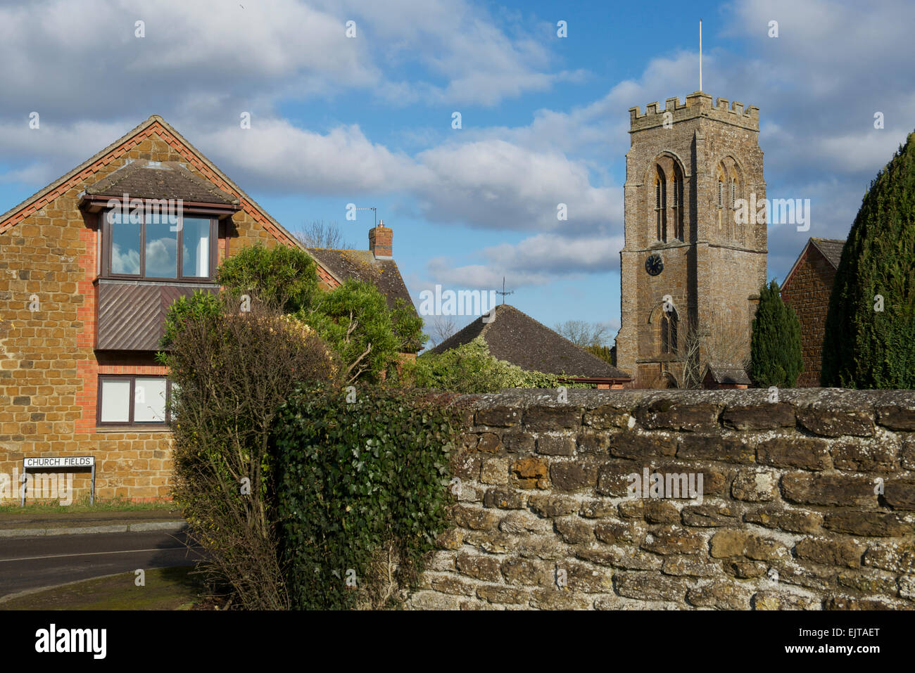 Staverton village hi-res stock photography and images - Alamy