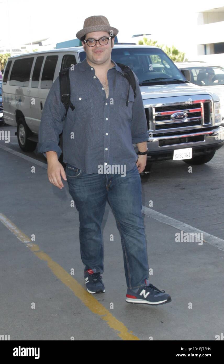 Celebrities at LAX airport Featuring: Josh Gad Where: Hollywood ...