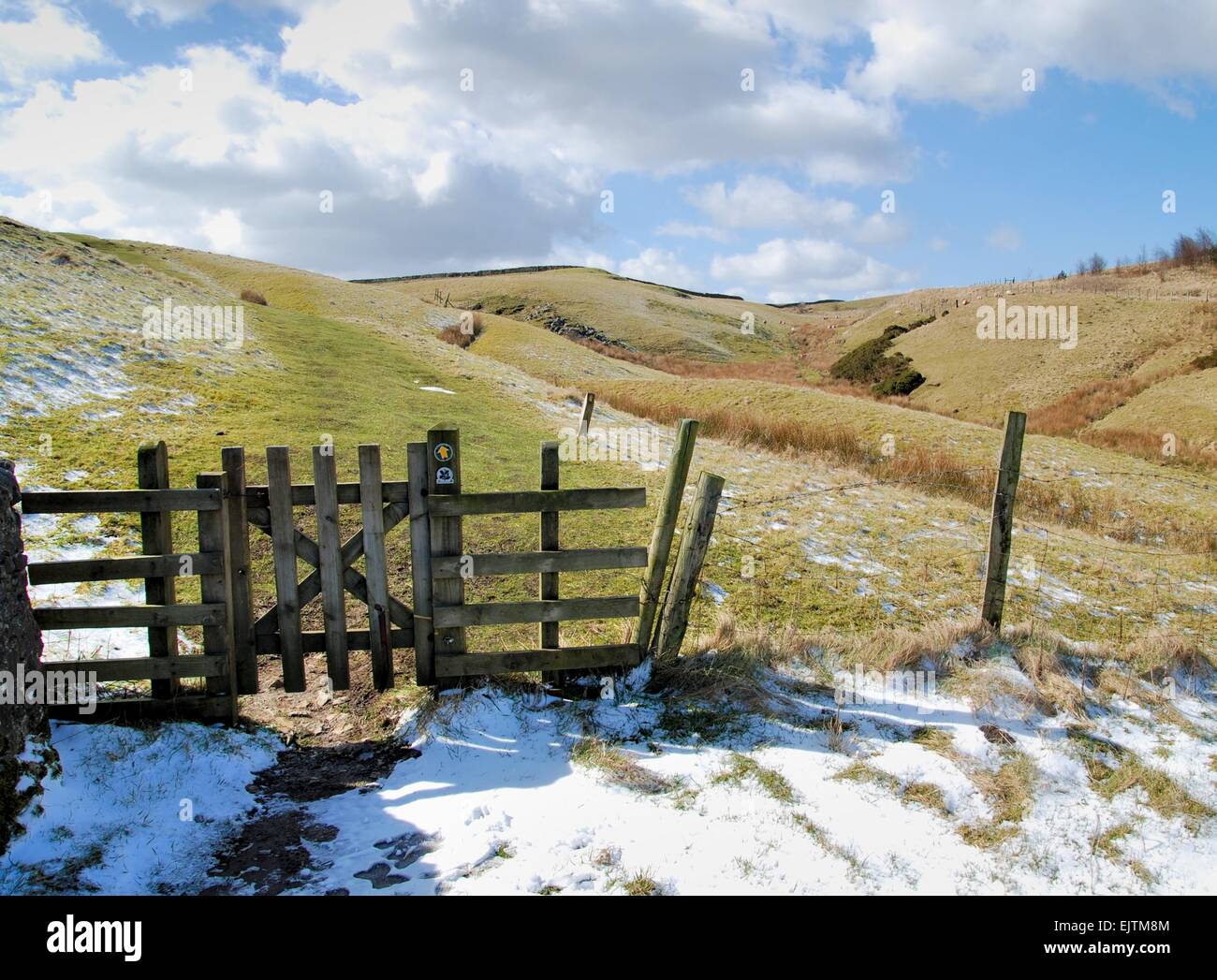 Peak District in spring with snow and sunshine, Derbyshire, UK, March ...