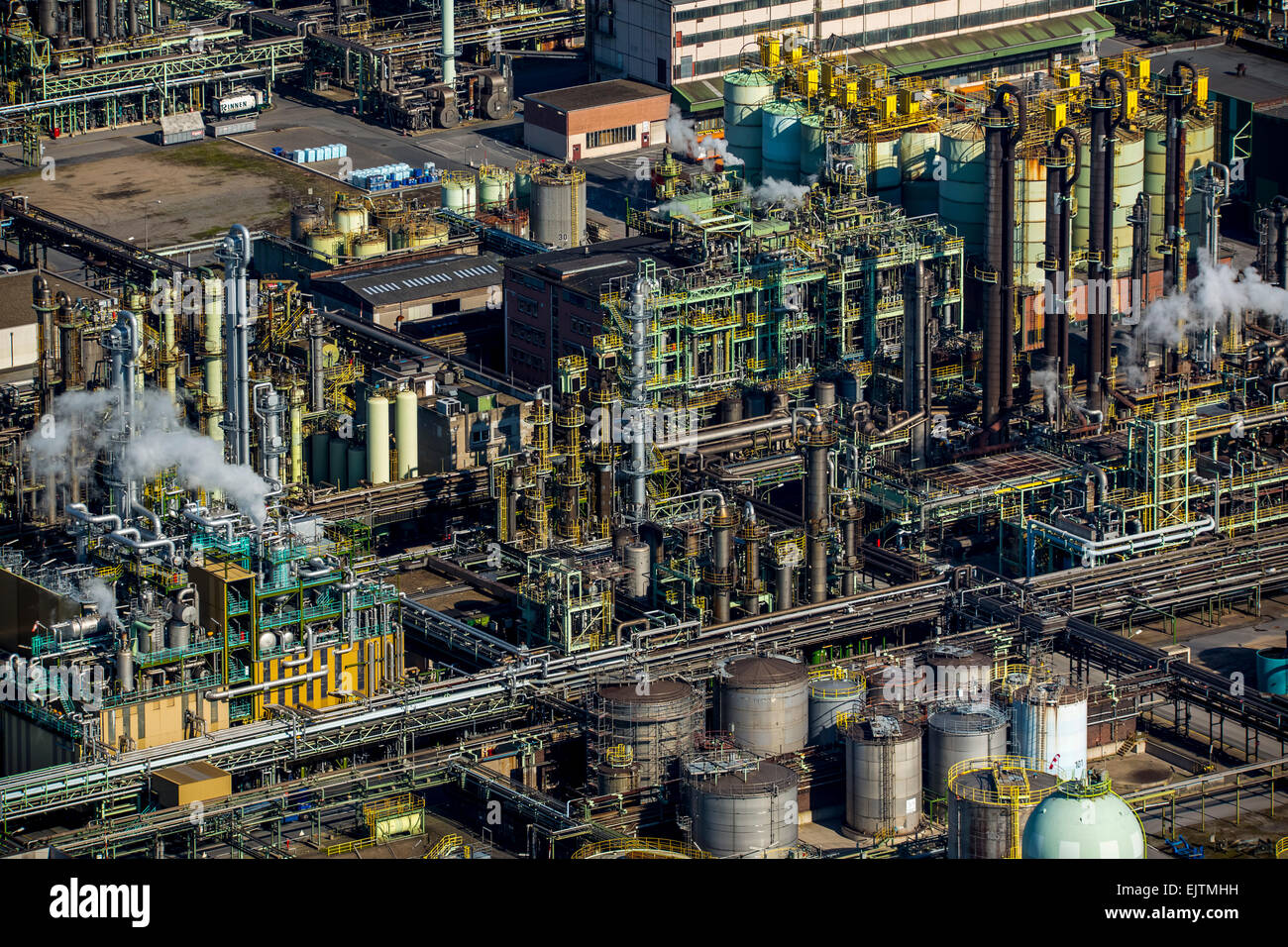 Ruhrchemie, Polimeri Europa GmbH, Oxea, chemical plant, Duisburg, Ruhr ...