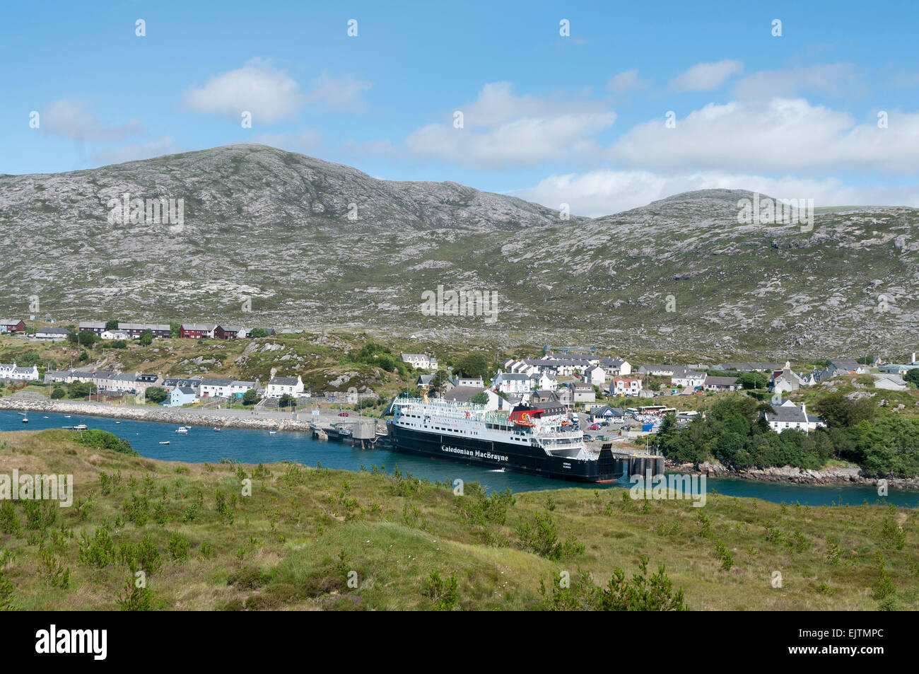 Car ferry hebrides hi-res stock photography and images - Alamy