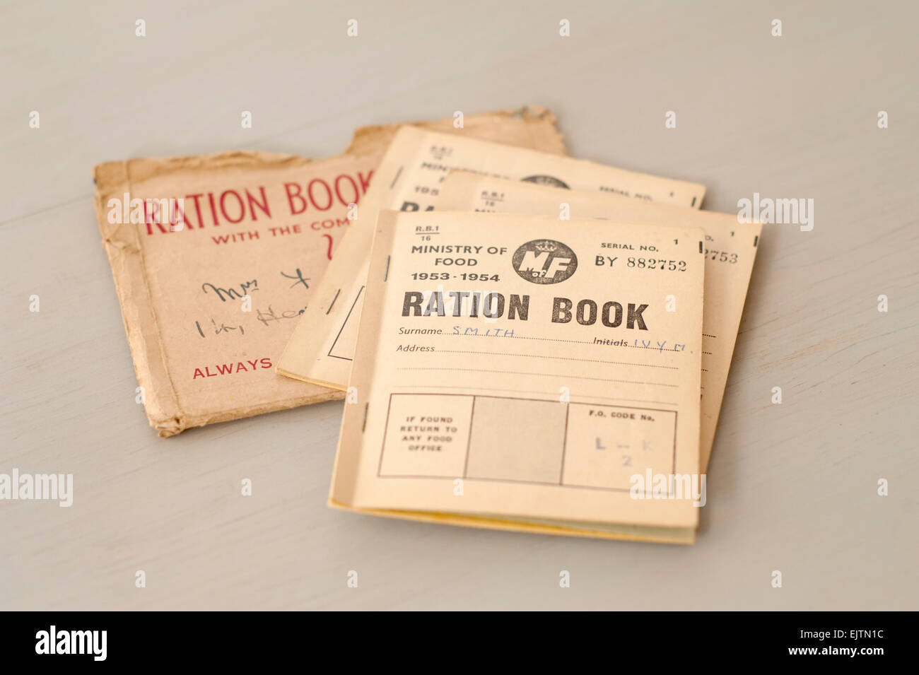 1950s old money uk hi-res stock photography and images - Alamy