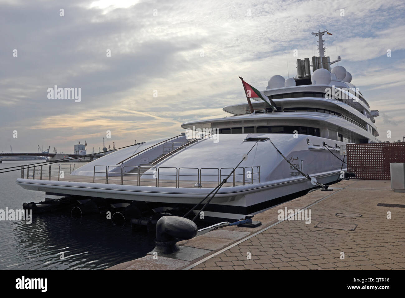 Worlds largest superyacht Azzam moored in harbour in Tarragona ...