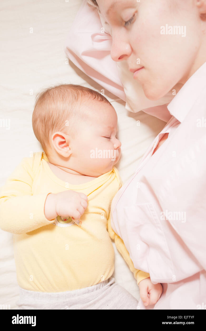 Co sleeping child hi-res stock photography and images - Alamy