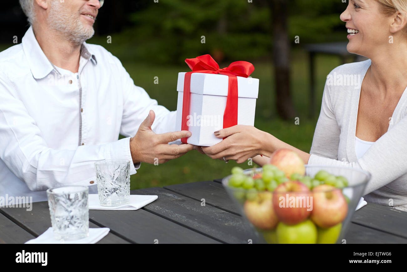 Happy family celebrating fathers hi-res stock photography and images ...